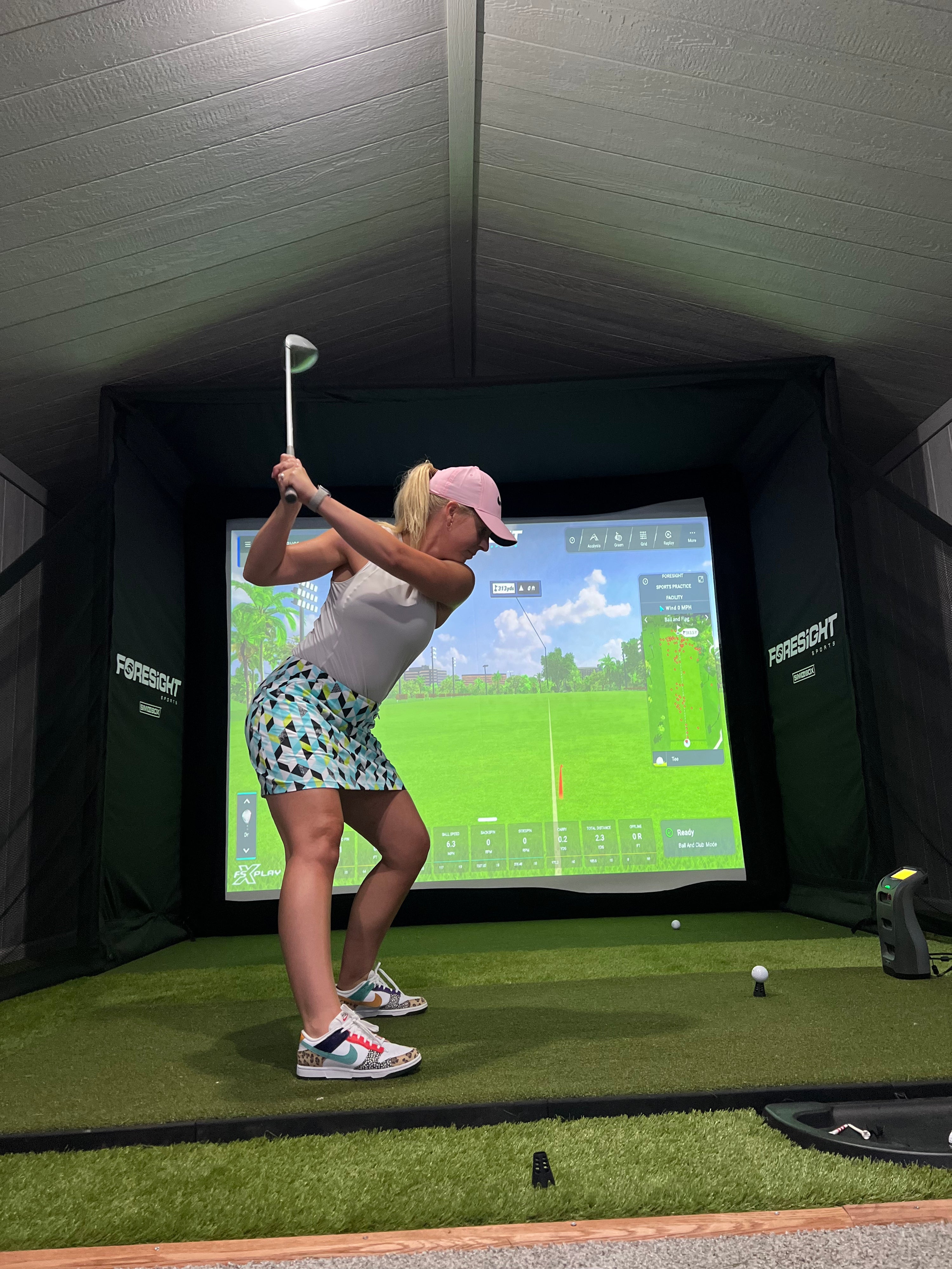 Eagle 16'x30' Package – Backyard Golf Simulator